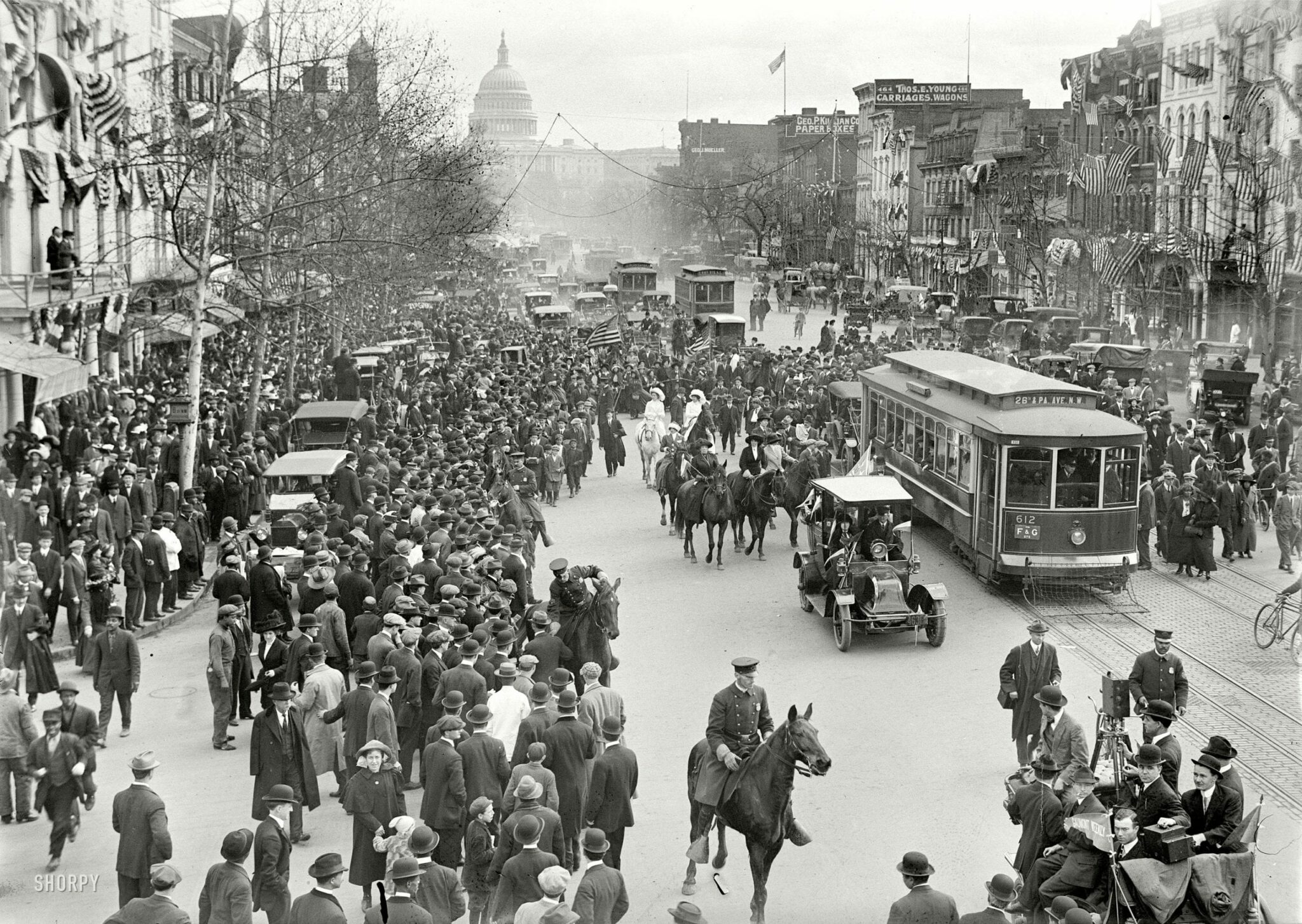 Uncovering History: A Look at the Suffragette Parade in Washington, D.C.
