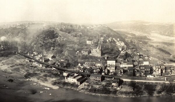 Really Old Pre-Civil War Photo of Washington - Ghosts of DC