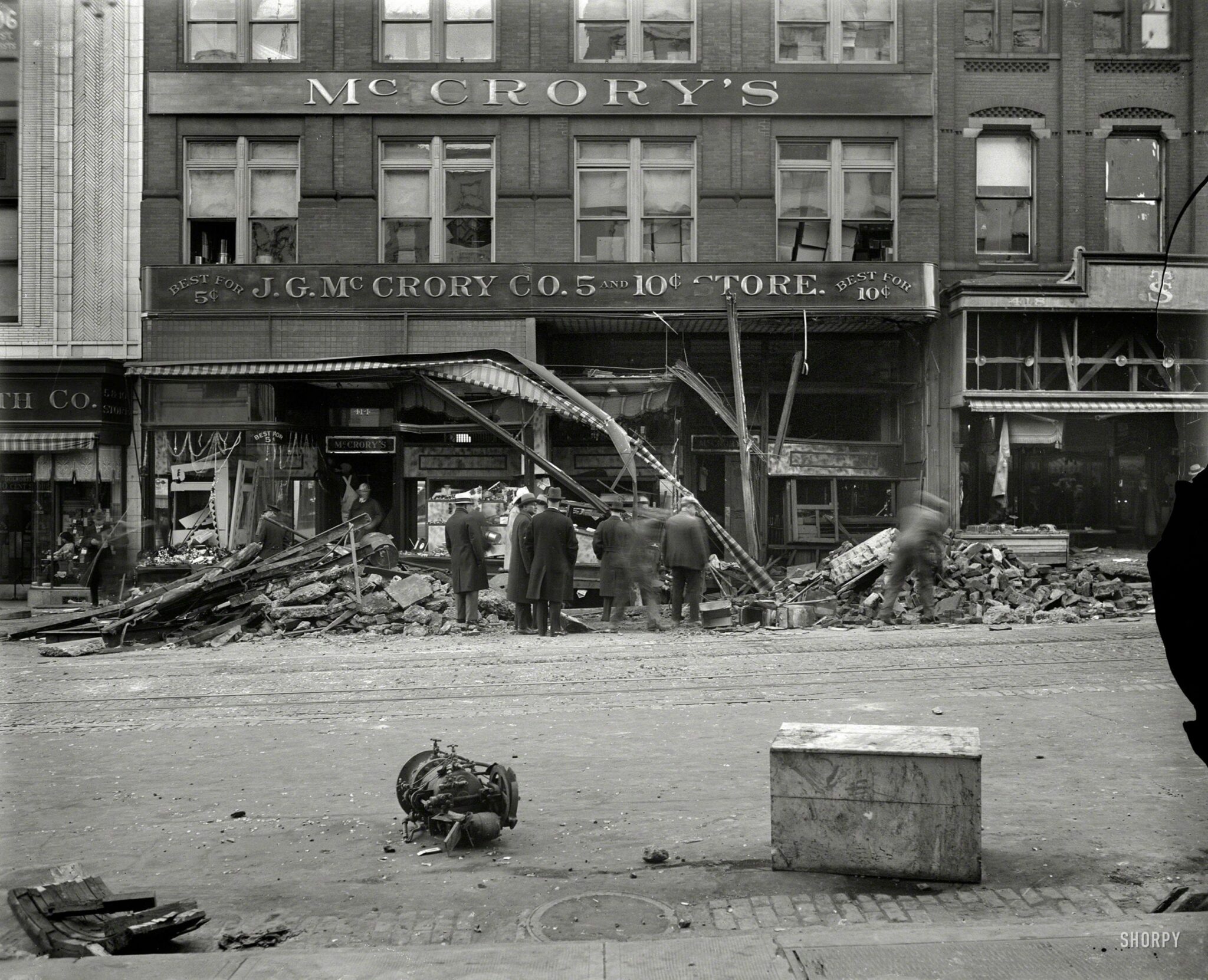 Six Killed at McCrory's on 7th Street in 1929's Horrific Explosion
