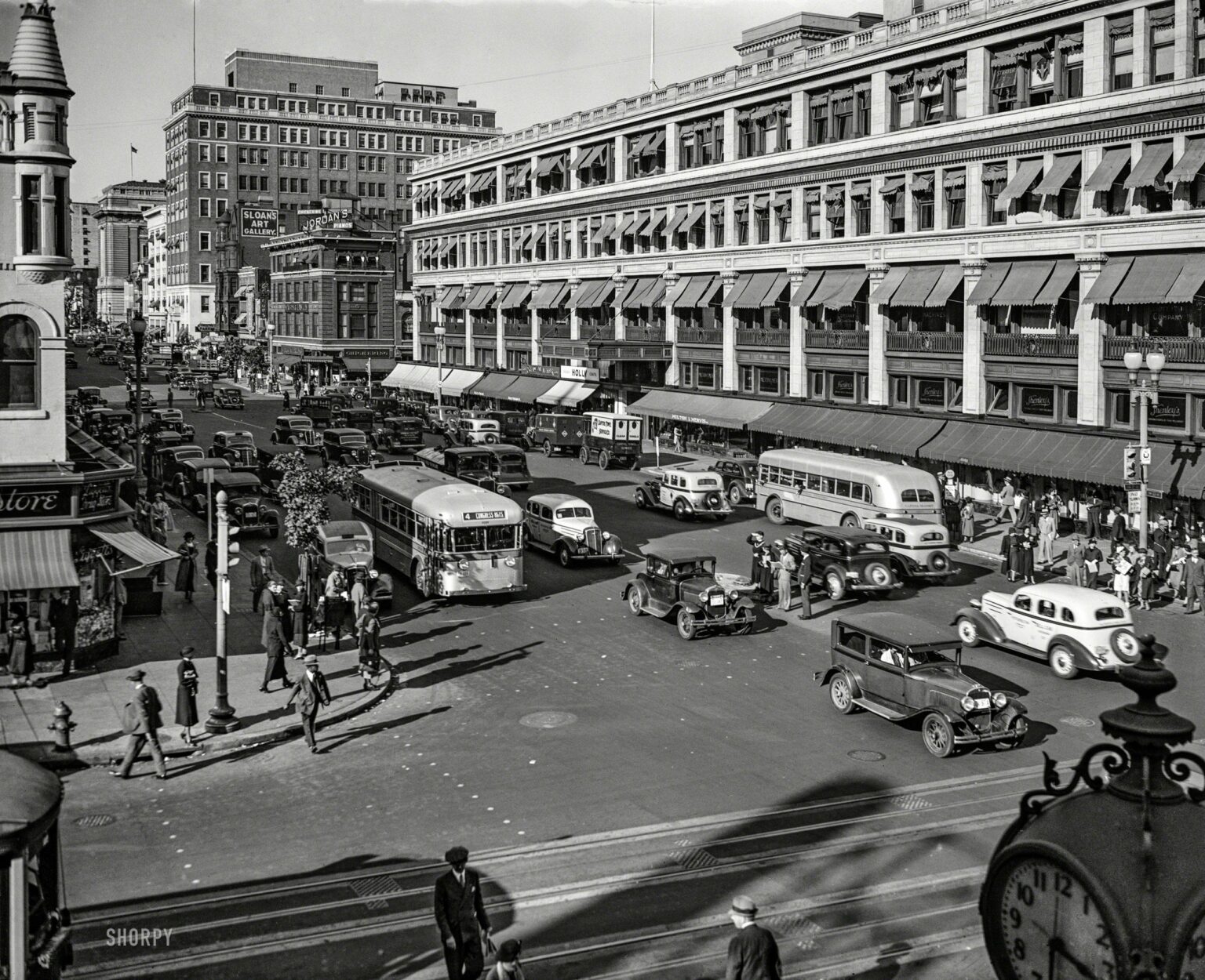 A Fascinating Look at Washington DC in 1935: The Intersection of 13th ...