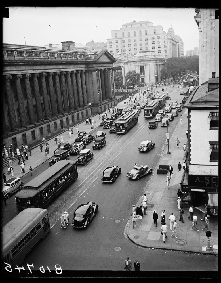 Traffic Photos From July 1936